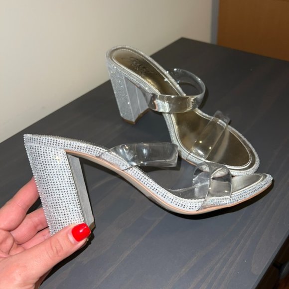 Jewel Badgley Mischka | Shoes | Womens Lucero Evening Slide Sandals ...